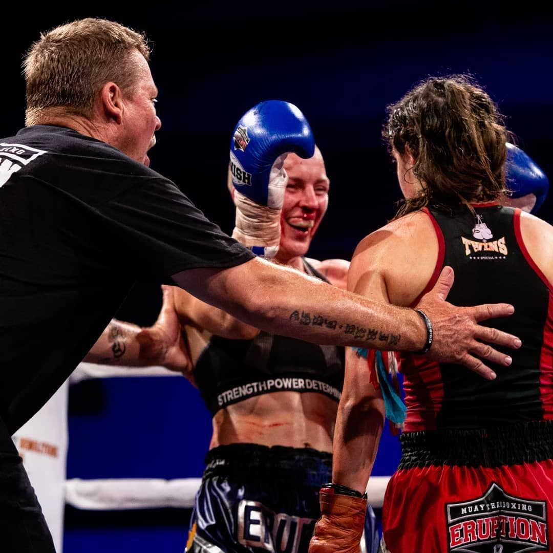 FIGHTER SPOTLIGHT: Brooke Farrell & "The Fighting Farrell's" - Muay ...