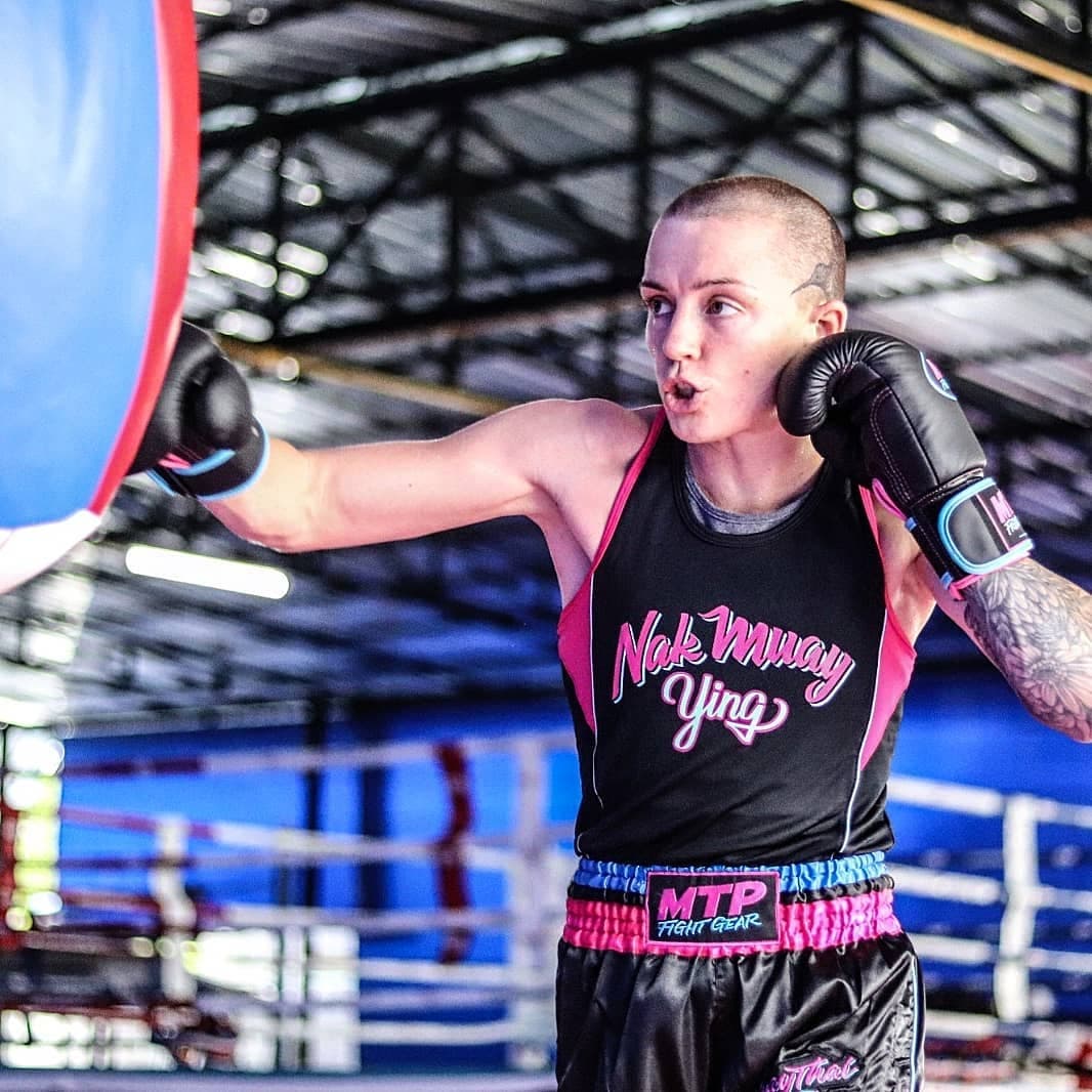 FIGHTER SPOTLIGHT: Brooke Farrell & "The Fighting Farrell's" - Muay ...